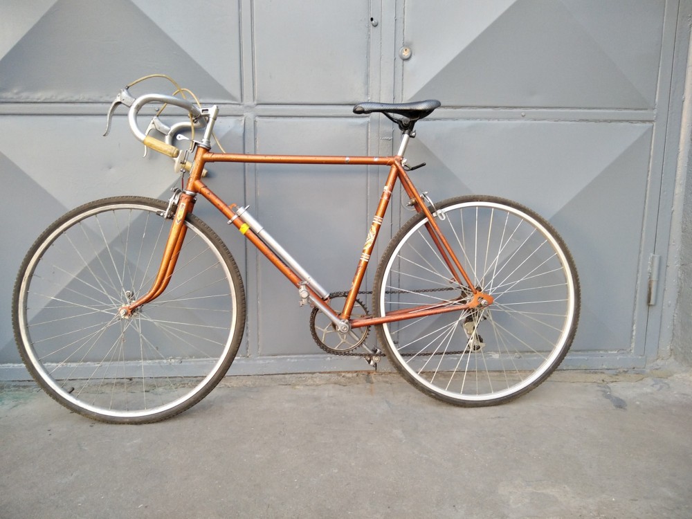 Bicicleta semicursiera Sputnik 1978 | arhiva Okazii.ro