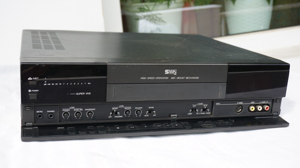 Video recorder S-VHS ITT Nokia VR3792 DEFECT | arhiva Okazii.ro