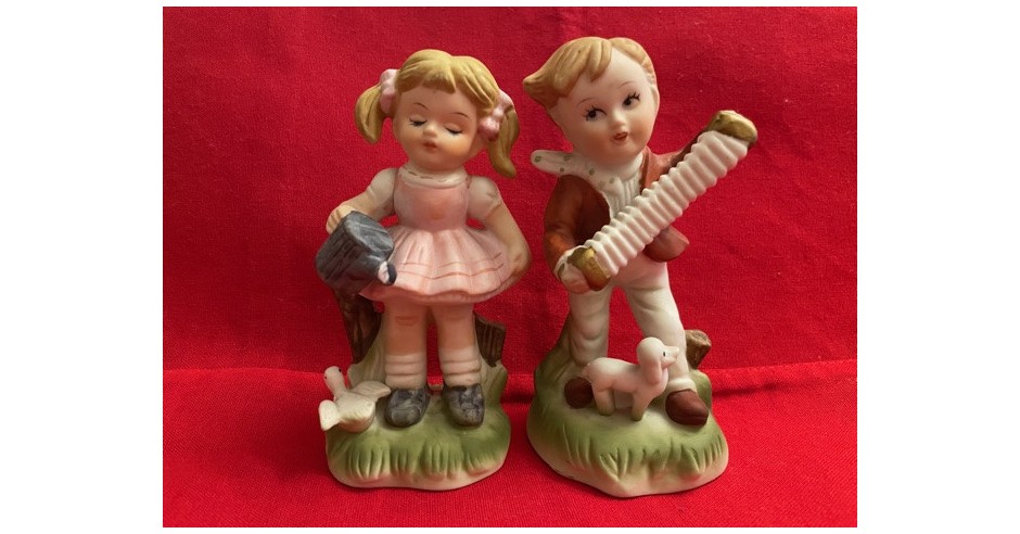 PERECHE DE 2 BIBELOURI VECHI, FIGURINE DIN PORȚELAN GERMAN KOWA STYLE ...