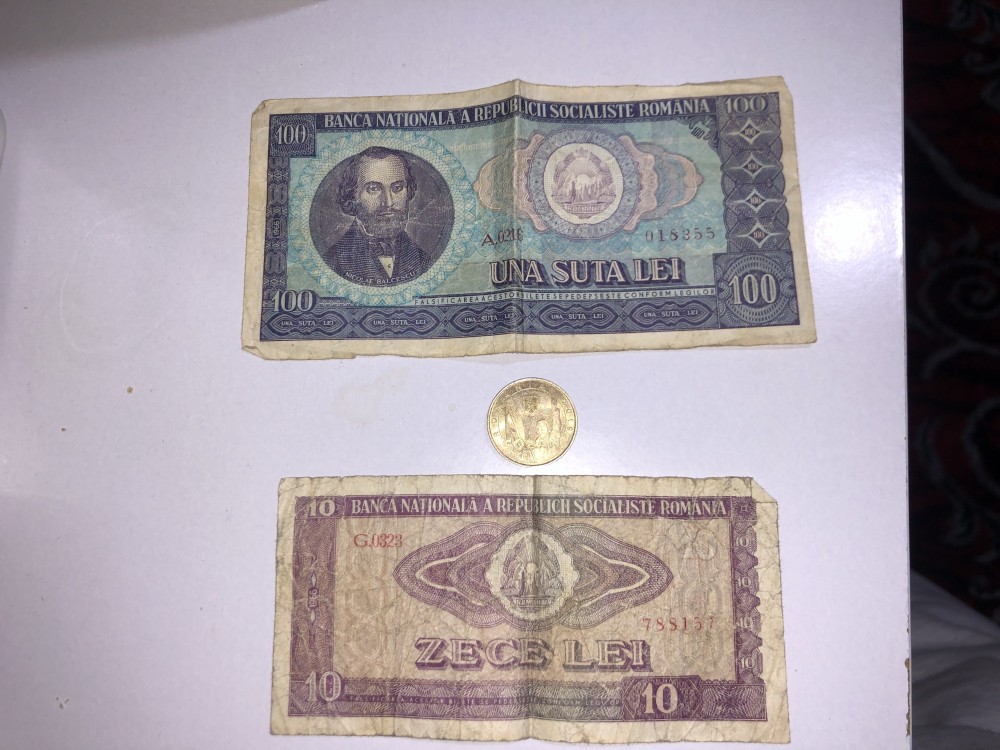 Bancnota 100 lei si 10 lei din anul 1966 si moneda 50 de bani 1989 ...