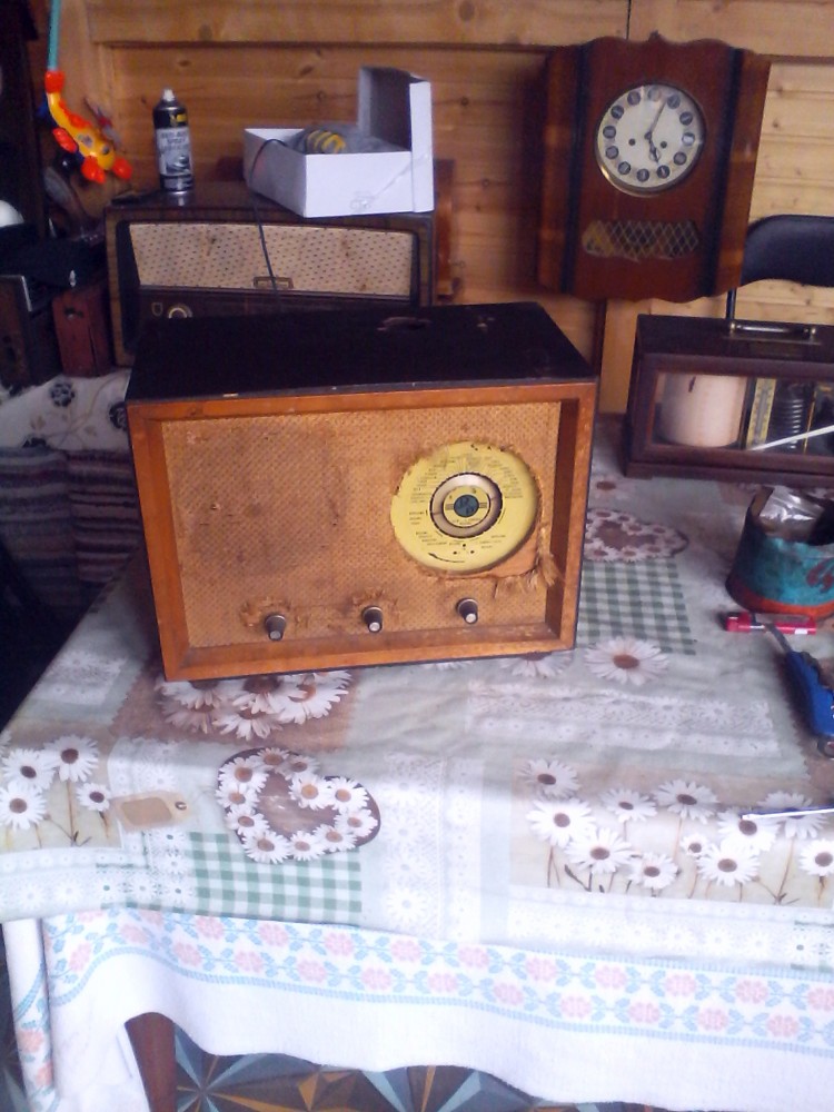 Radio Vechi pe lampi Record S49U Radio Popular | arhiva Okazii.ro