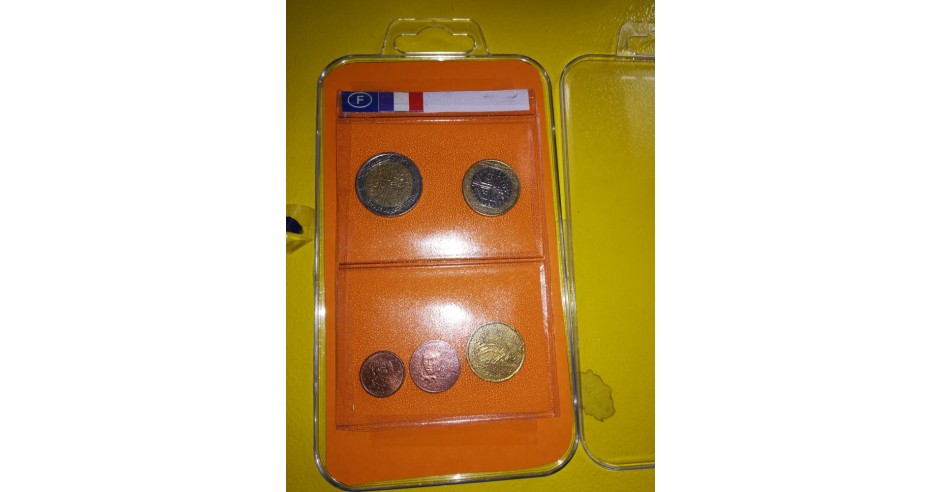 Monede euro:primele monede euro emise de Franta(date pe foto si la ...