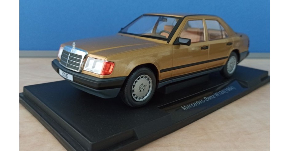 Macheta Mercedes Benz 300E E-Class W124 1984 gold- MCG 1/18 | arhiva ...