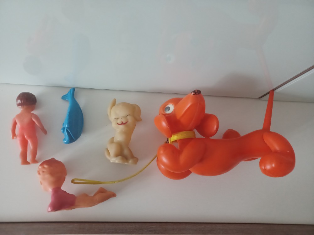 Lot 5 jucarii vechi romanesti, anii 70, o parte Aradeanca, stare buna ...