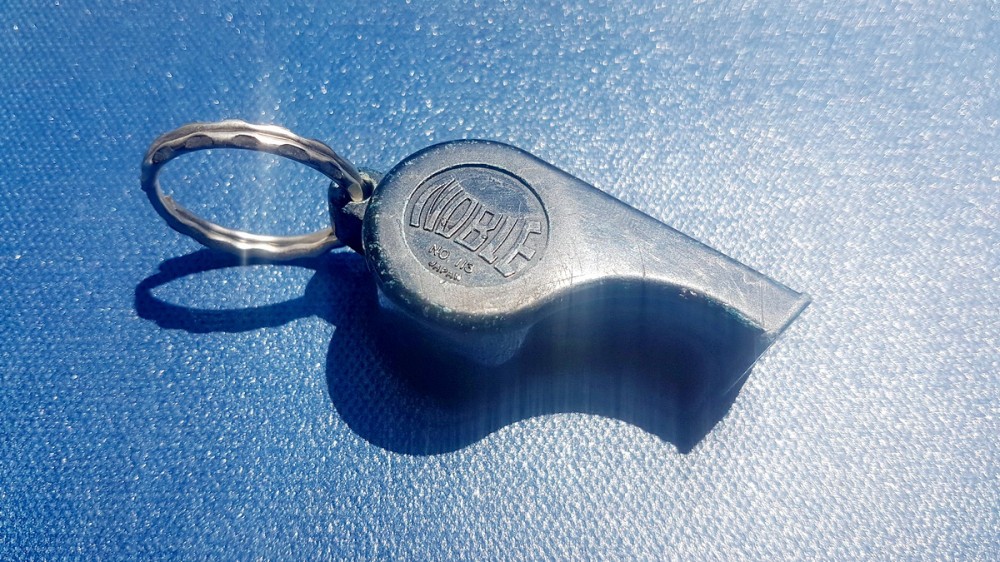 C662-Fluier NOBLE Japan vechi colectie stare buna. Bine functional ...