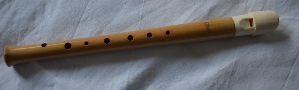 Fluier profesional din lemn / Fluier original lemn cires | arhiva Okazii.ro