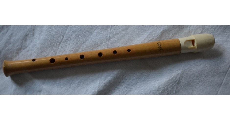 Fluier profesional din lemn / Fluier original lemn cires | arhiva Okazii.ro