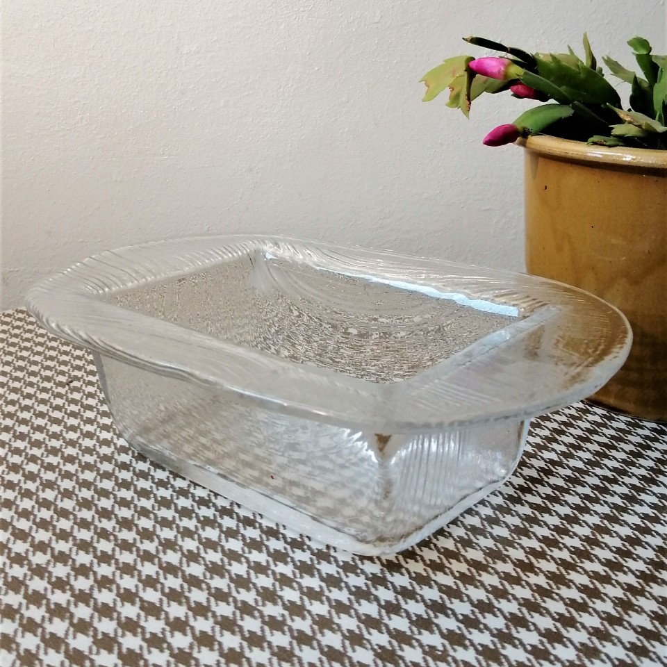 ZM3528- Bol dreptunghiular- bol unt/ branza- sticla scandinava- vintage ...