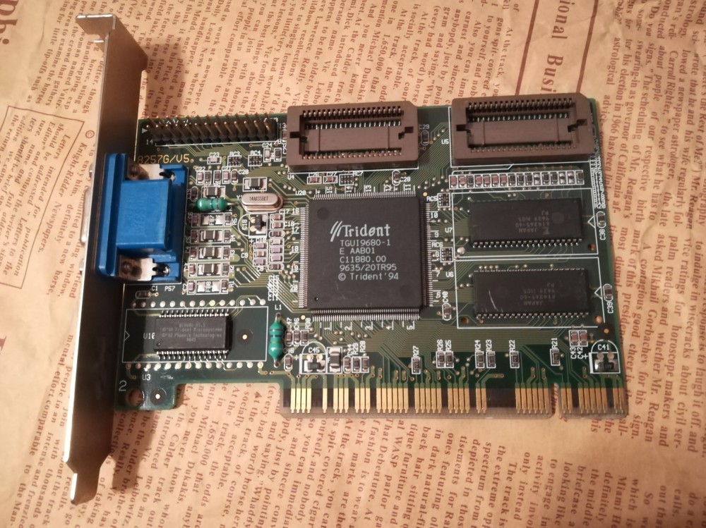 Placa video PCI vintage Trident TGUI 9680 1Mb | arhiva Okazii.ro