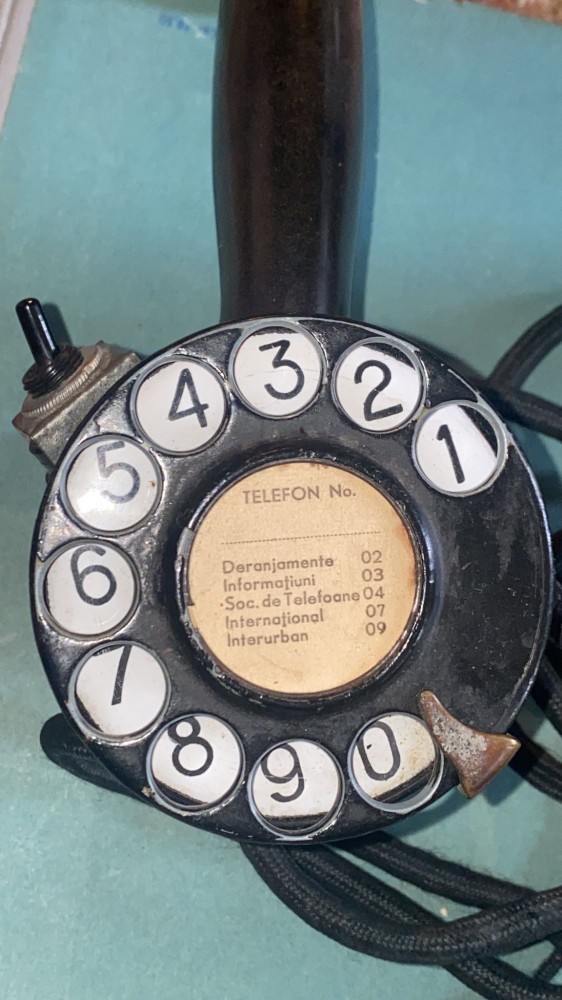 TELEFON micro ROMANESC,VECHI din ebonita produs in perioada regalista ...