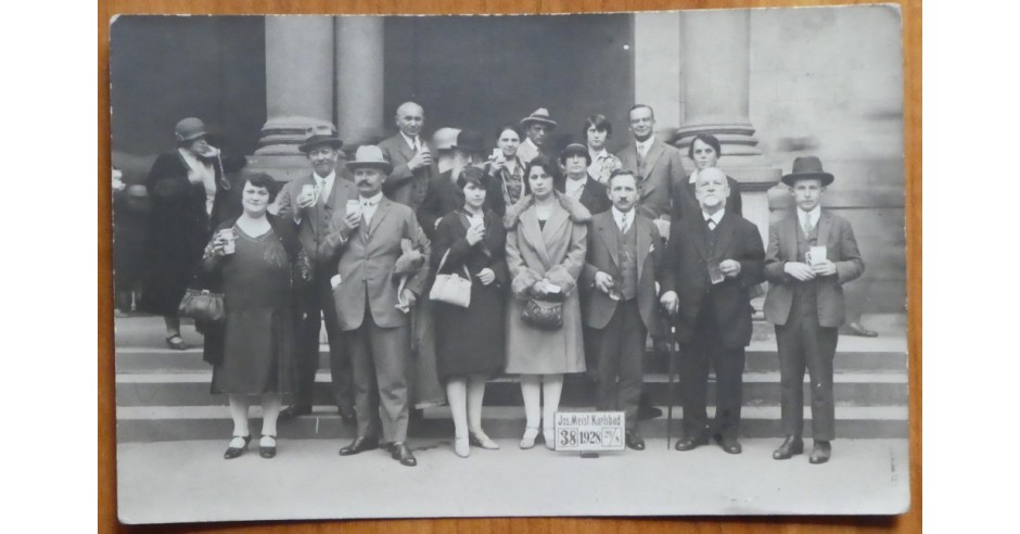 CP tip fotografie ; Familia Dumitru Mociornita la Karlsbad , circulata ...