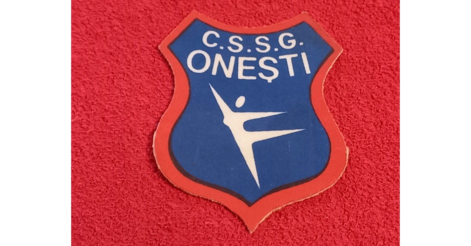 Emblema (ecuson) - Clubul Sportiv Scolar Gimnastica ONESTI | Okazii.ro