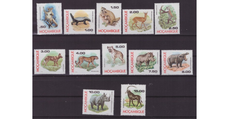 84-MOZAMBIC-Animale din Africa- seri1 completa de 12 timbre ...