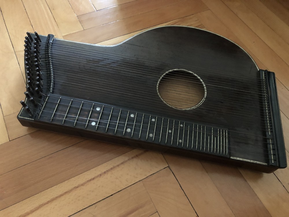 Tzitora veche ,instrument muzical cu corzi austriac | arhiva Okazii.ro