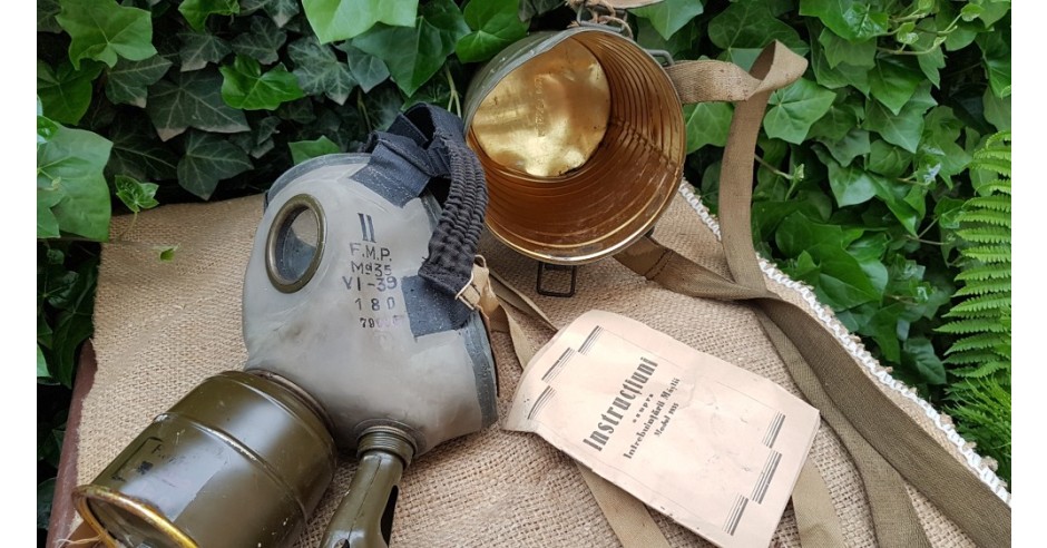 Masca de gaze romaneasca WW2 | arhiva Okazii.ro