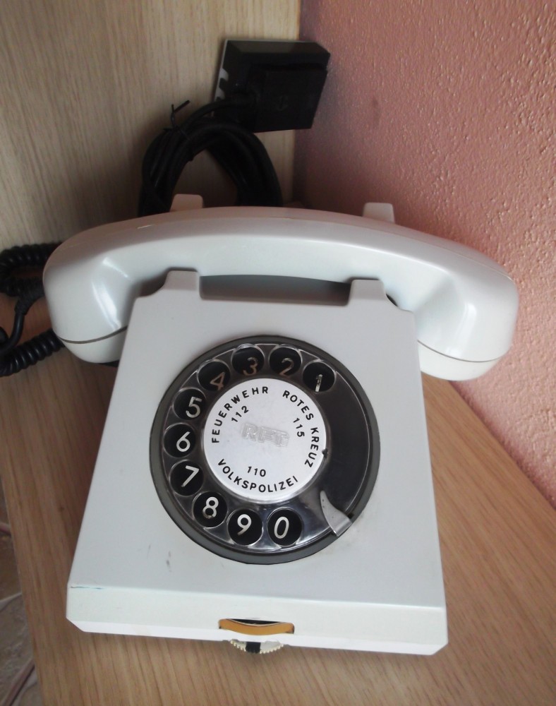 TELEFON FIX , CU DISC , VINTAGE ! | arhiva Okazii.ro