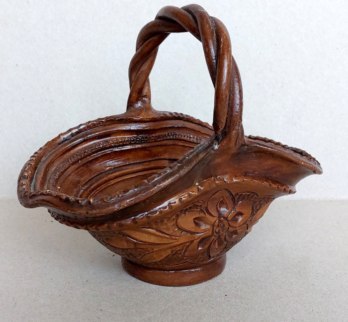 Cosulet decorativ vintage din ceramica, ornamente florale deosebite ...