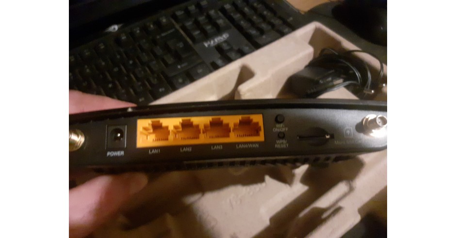 Router Tp Link cu cartela Sim | arhiva Okazii.ro