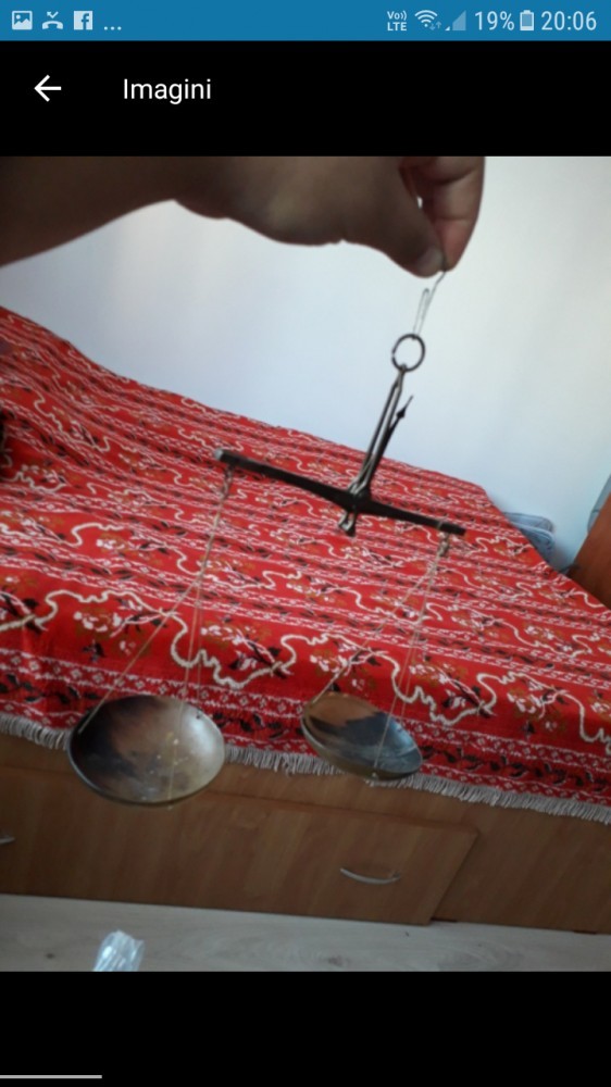 Balanta veche mica + greutati | arhiva Okazii.ro