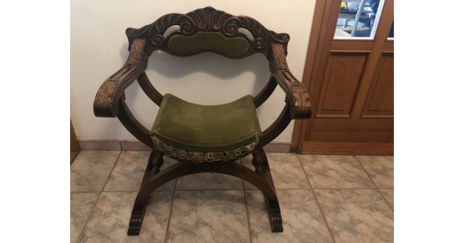 Jilt,scaun vechi francez,sculptat in lemn masiv,sezut tapitat | arhiva ...