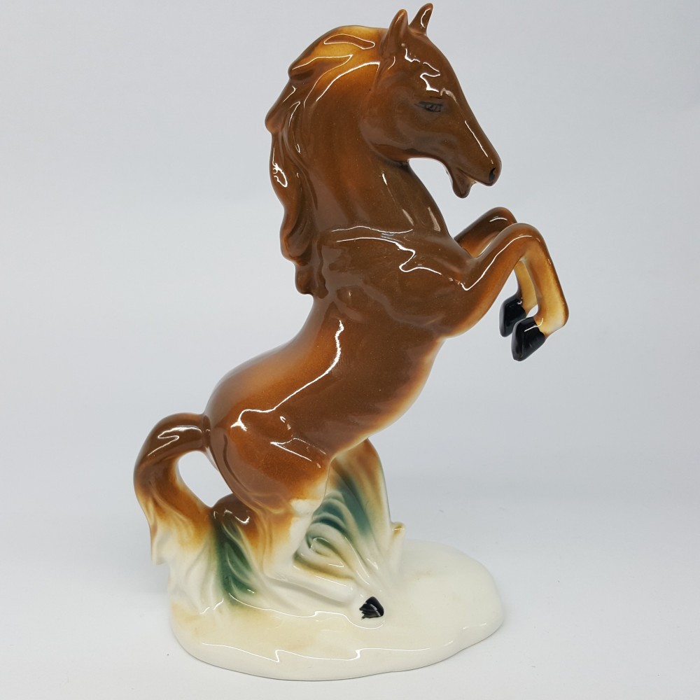 Cal - bibelou portelan romanesc vechi, vintage | arhiva Okazii.ro