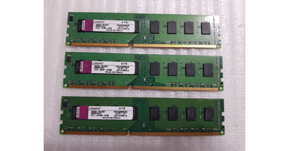 Memorie RAM Kingston 2GB, DDR3, 1333MHz - poze reale | arhiva Okazii.ro