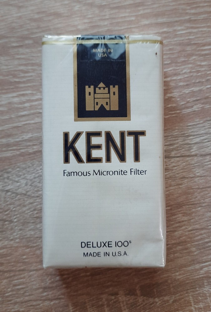 Pachet plin cu tigari KENT- Made in USA- anii 1980 | arhiva Okazii.ro