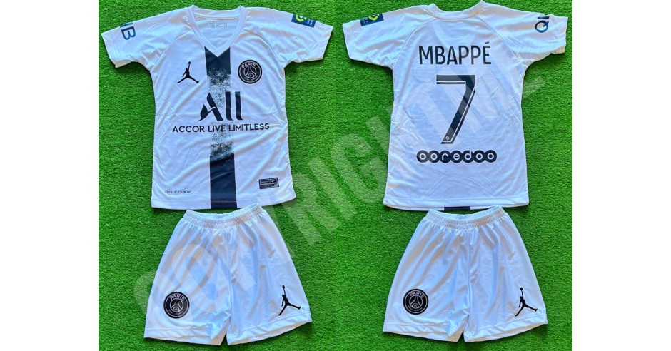Compleu Echipament fotbal pentru copii JORDAN PSG MBAPPE noul model ...