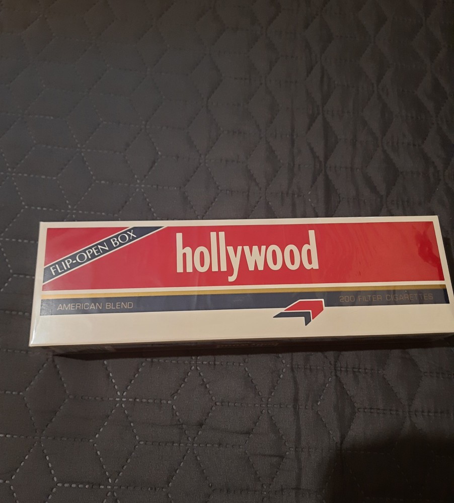 Cartus plin tigari Hollywood anii 1980 | arhiva Okazii.ro