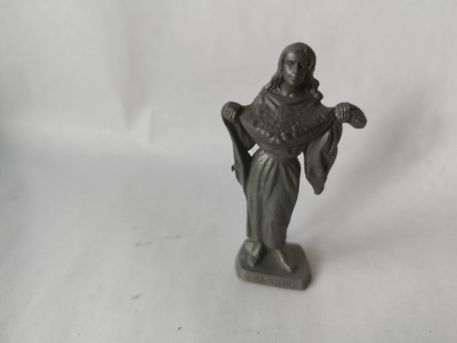 Perioada in Miniaturi si figurine. Cumpara ieftin, pret bun