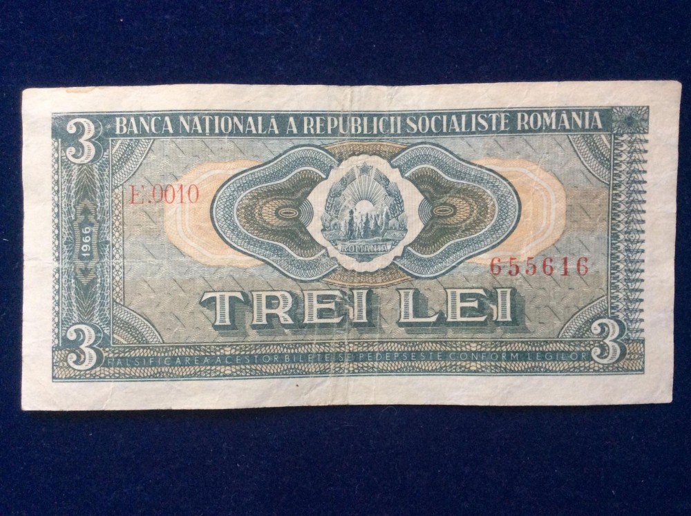 Bancnote Romania - 3 lei 1966 - seria E.0010 655616 (starea care se ...
