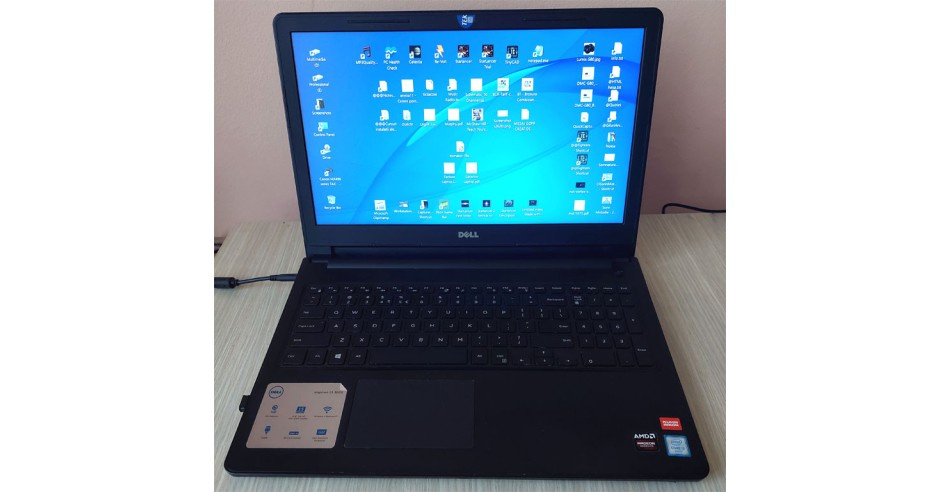 Laptop Dell Inspiron 15" 3567 8GB 500GB SSD dGPU 2GB, Win 10 Hm, Wi-Fi ...