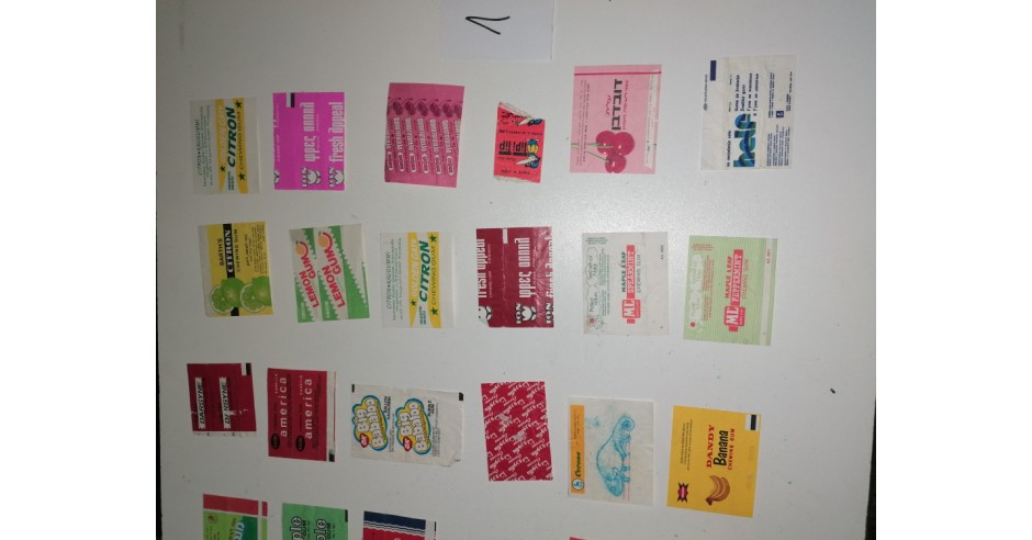 LOT 24 AMBALAJE VECHI GUMA MESTECAT - ML . AMERICA /TURBO / TIPITIP ETC ...