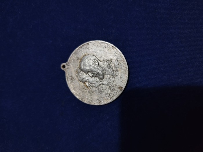 Medalie TRAIAN marele IMPERATOR si Carol I primul Rege al Romaniei ...