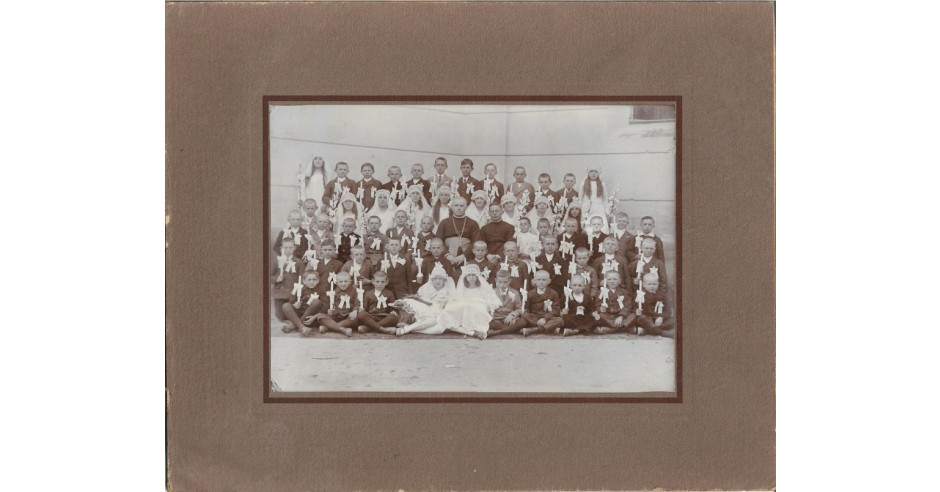 BM Preot catolic confirmare copii Transilvania Imperiul austro-ungar ...