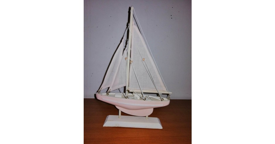 Macheta Yacht cu vele barca cu panze lemn si panza Suedia Interiorhuset ...