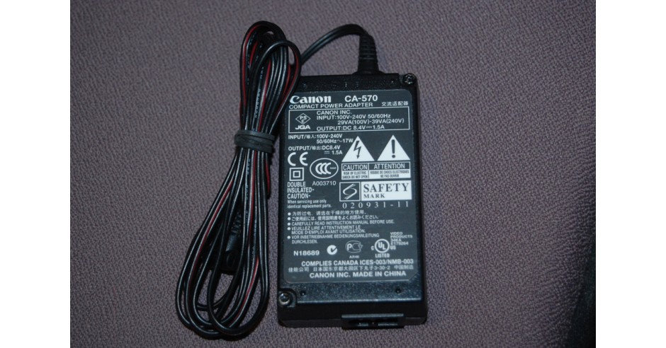 Incarcator camera video CANON CA-570 8,4V 1,5A - original | arhiva ...
