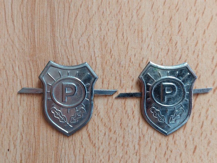 Semne arma Politie, primul model, epoleti, grade militare | Okazii.ro