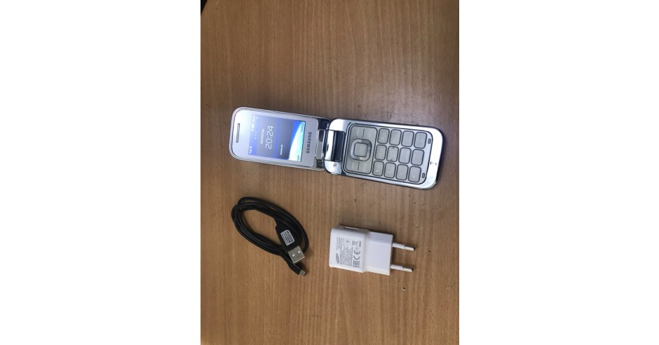 TELEFON CU CLAPETA SI BUTOANE MARI SAMSUNG ORIGINAL | arhiva Okazii.ro