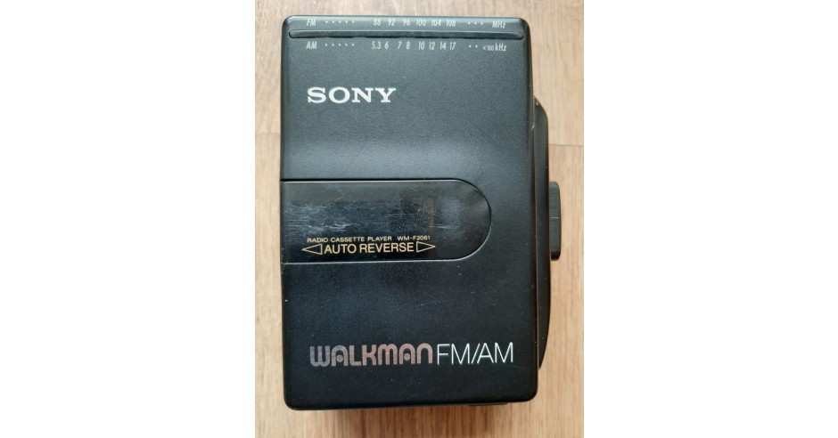 Walkman Sony WM-F2061 Radio Casetofon Vintage (Defect casetofon) Fara ...