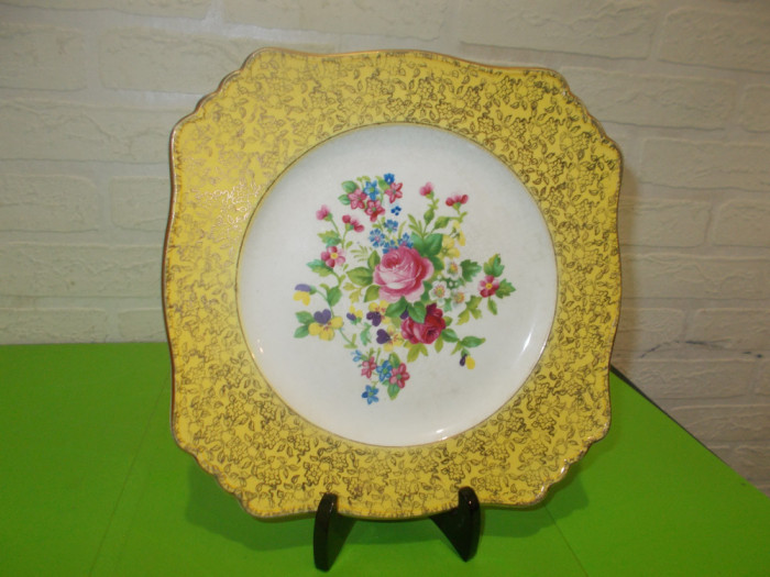 Portelan englezesc ROYAL WINTON Grimwades - PLATOU decor floral , anii ...