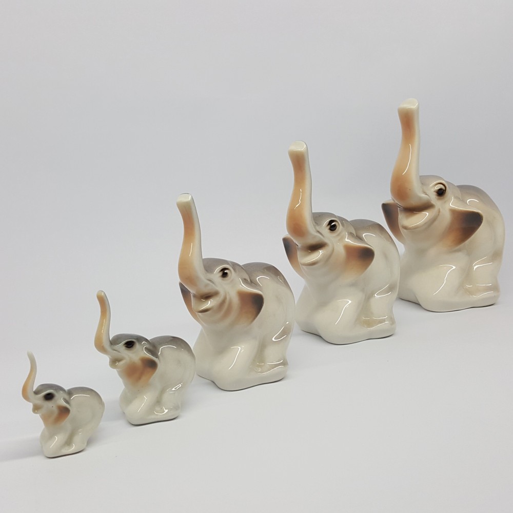 Elefanti - Lot bibelouri portelan romanesc vechi, vintage | Okazii.ro