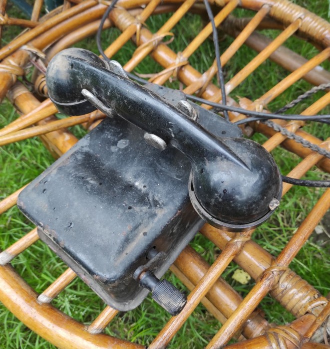 Telefon vechi romanesc cu manivela | Okazii.ro