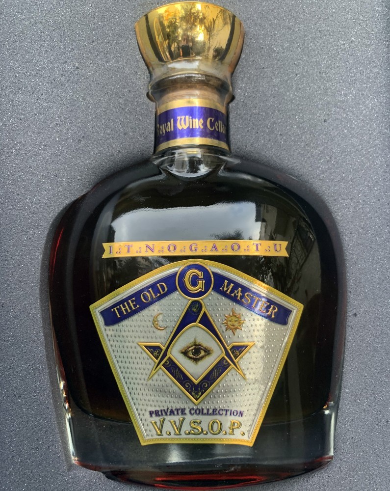 Cadou Masonic sticla VVSOP -The Old Master-Private Collection | arhiva ...