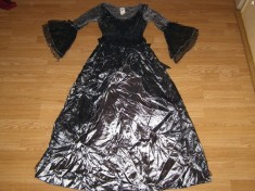 costum carnaval serbare rochie medievala regina pentru adulti marime M ...