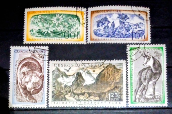 Cehoslovacia 1957 fauna si flora Capra neagra, urs, floare de colt ...