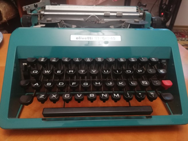 Masina de scris - Okazii.ro