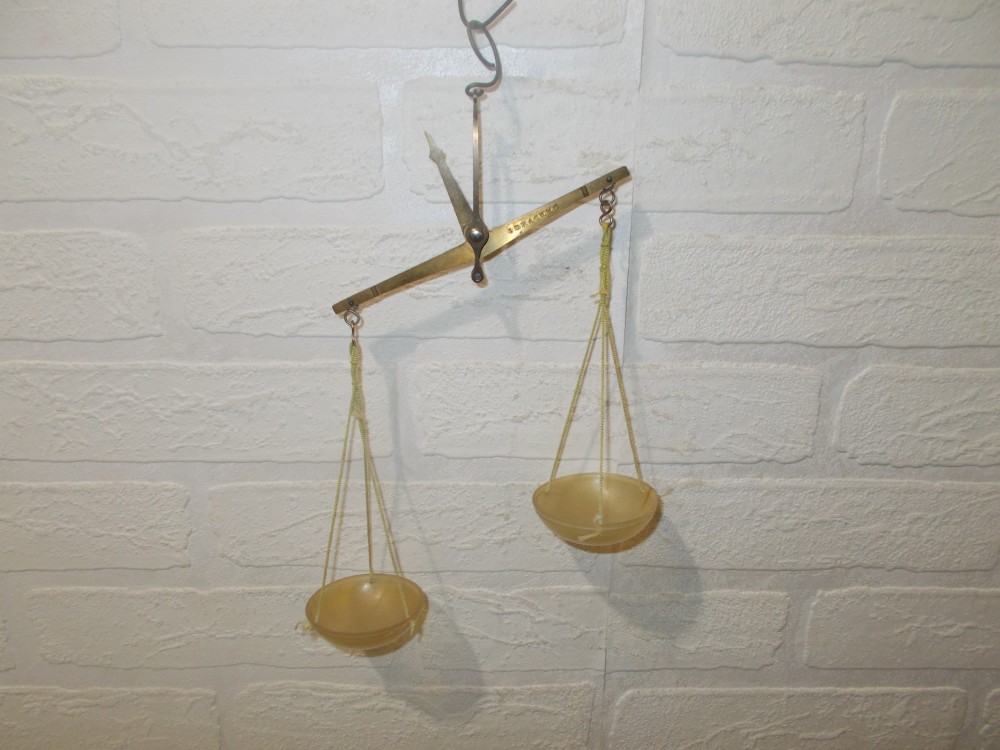 CANTAR tip BALANTA mica marcaj 1 DRACHME , lucrata din ALAMA , talere ...