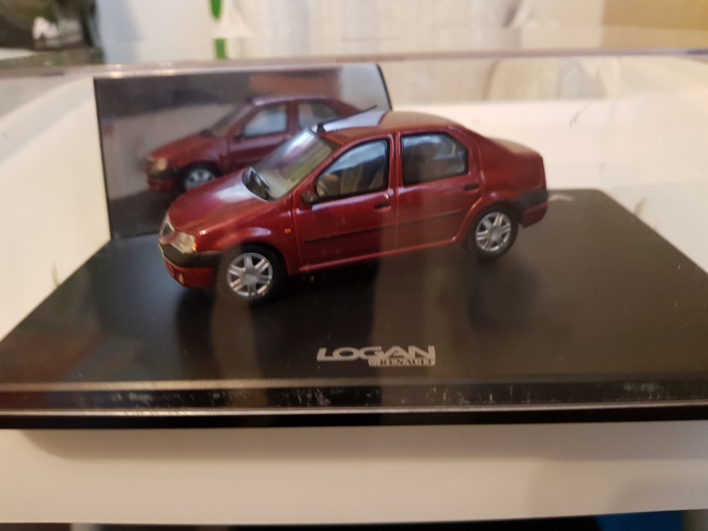 Macheta Dacia LOGAN 1:43 | arhiva Okazii.ro