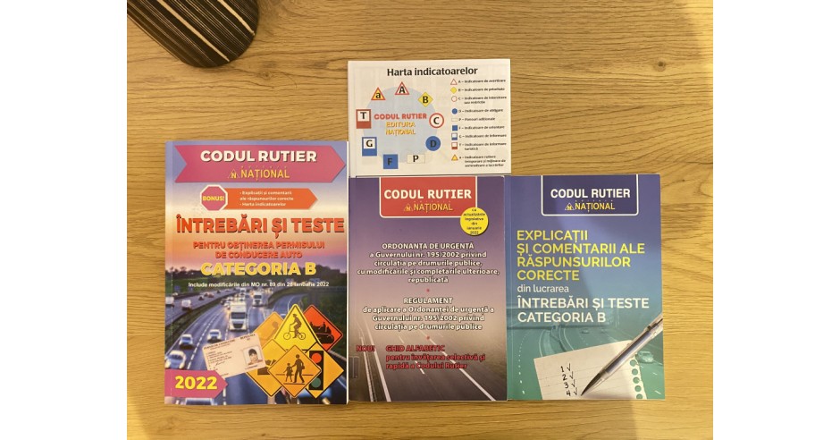 Codul rutier 2022 + Carte pentru examenul teoretic | arhiva Okazii.ro